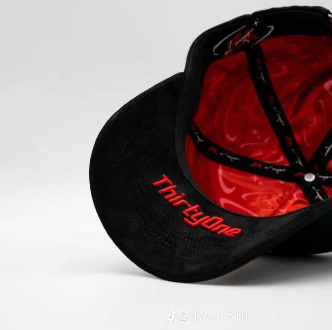 THIRTYONEHATS – THE KING MODA CAPS